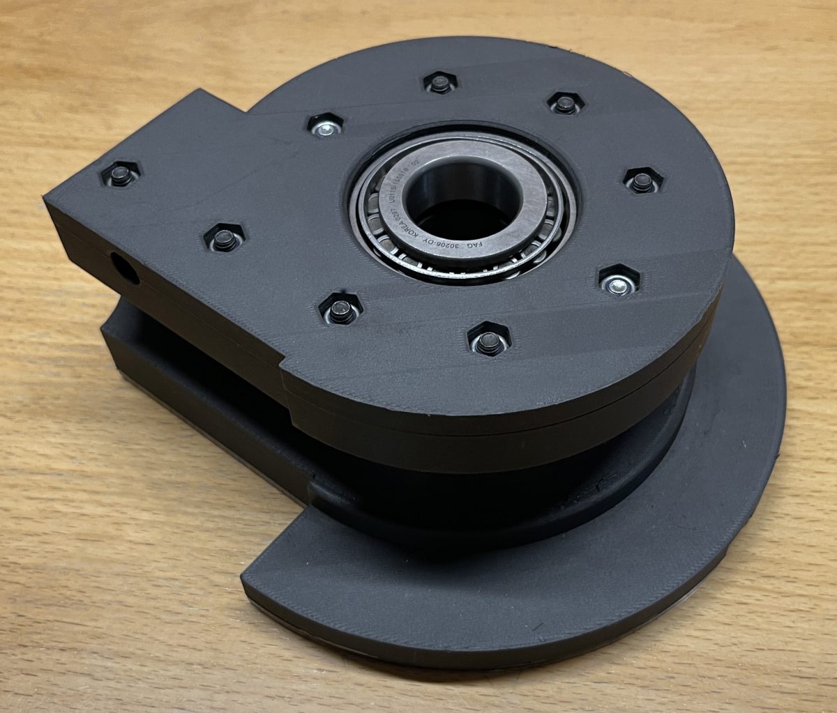 Toivalan Metalli 3D Print Tube Bending Dies with Markforged