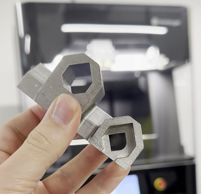 3D Print Metal and Composites with the Markforged FX10